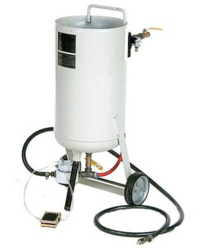 Pressure Sandblaster | Made in USA| Cyclone Manufacturing