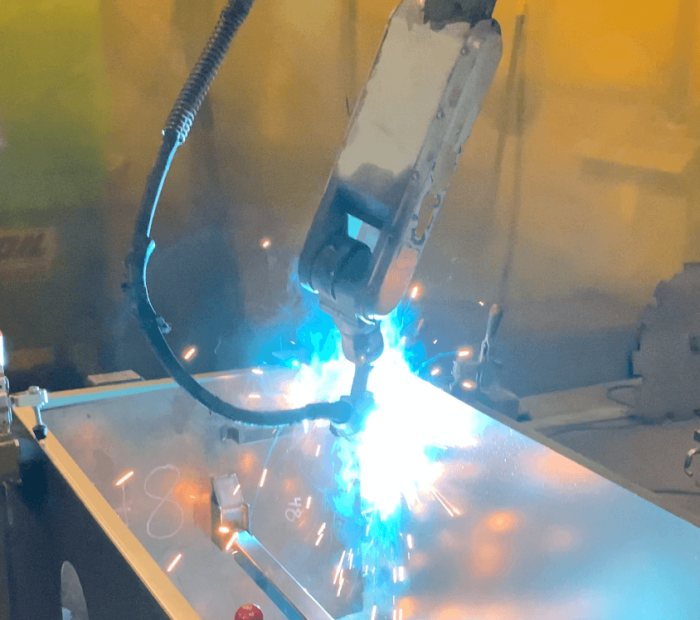 Media Blast | Blast Cabinets | Cyclone Manufacturing